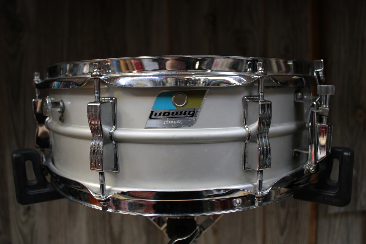Ludwig 1977 Acrolite Sn 1326477 rustydrums.co.uk